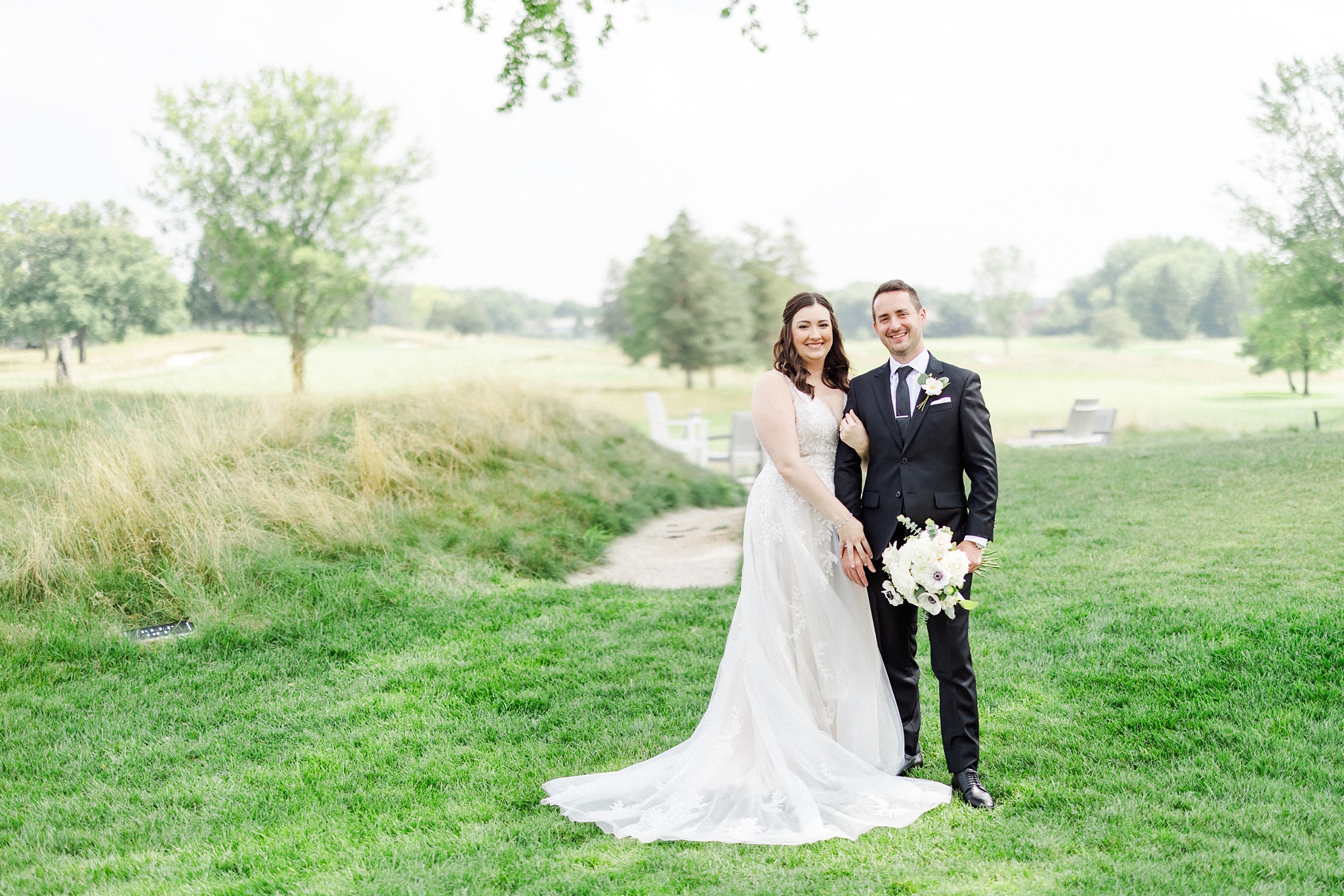 The Club Lac La Belle Wedding of Chelsea & Nick - Showit Blog